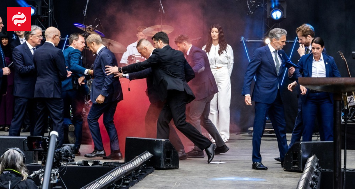 Attack on Tusk and Schof with a smoke bomb on May 5 | Ukrainian News ...