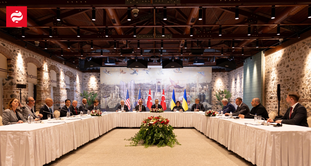 Negotiations in Istanbul – delegations of the United States, Ukraine ...