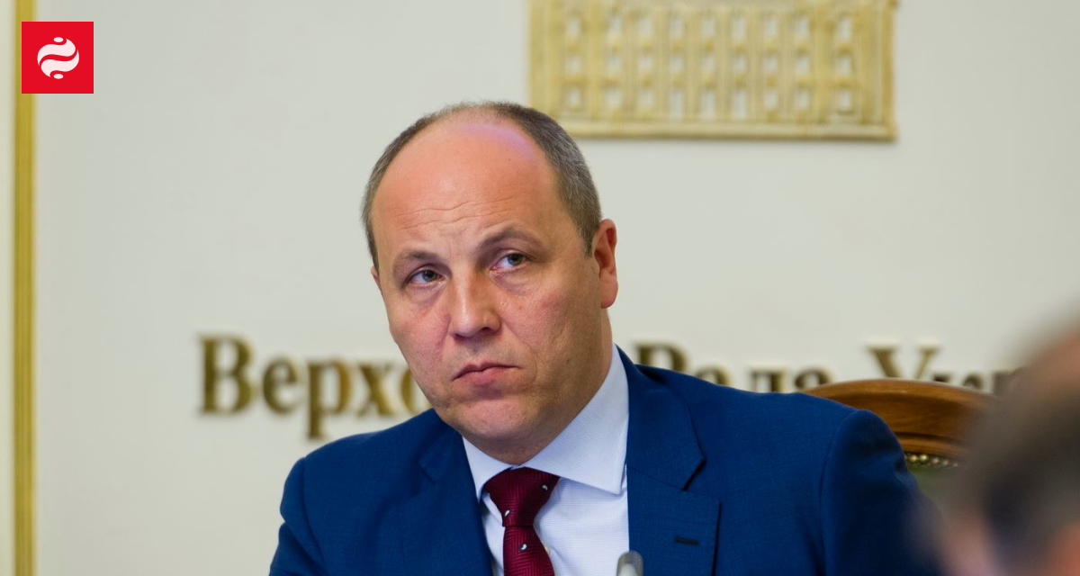 Zelenskyy signs decree to award Parubiy the title of Hero of Ukraine | Ukrainian News | LIGA.net