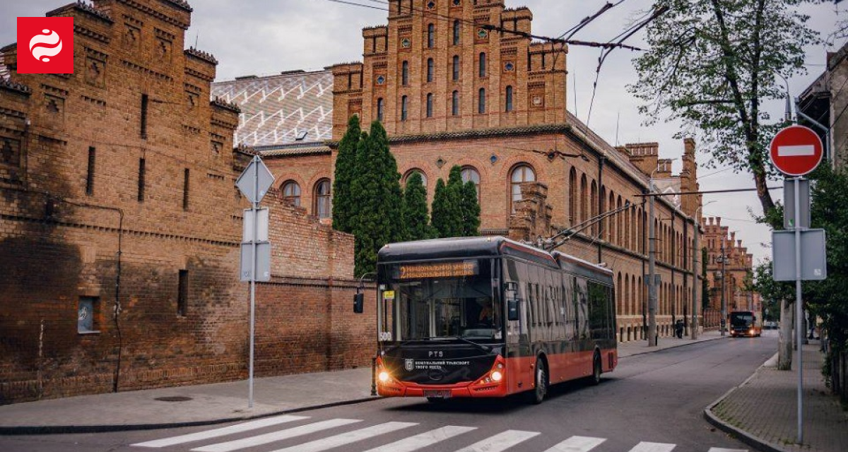 Чернівці придбали три нові тролейбуси PTS T123 за 55,3 млн грн | Новини ...