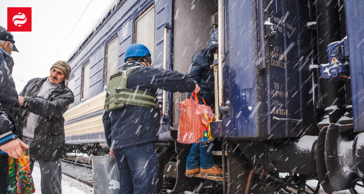 Evacuation from Zaporizhzhia region - 40 children from 26 families are ...